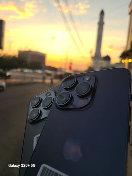 iPhone lar sotiladi