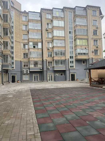 Срочно продается квартира в новостройке(габус) коробка центр