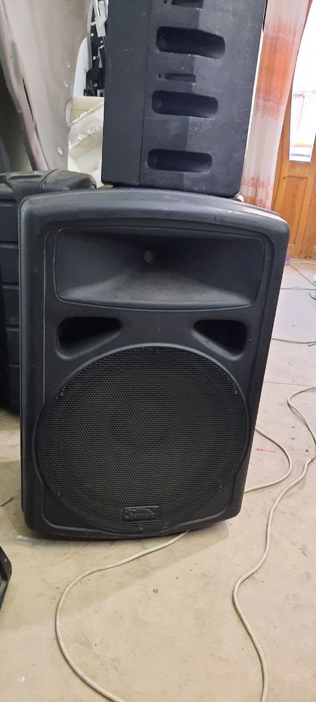 Soundking FP0215A activniy sotiladi