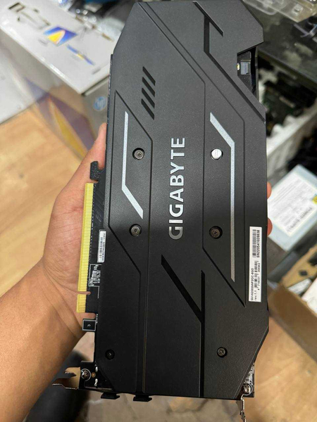Gigabyte RTX 2060 SUPER™ WINDFORCE OC 8G! Yangi!