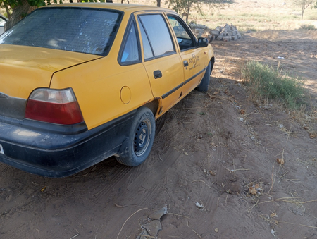 Moshinni holati yaxshi yili 2005 rangi metalka 80 talik metan benzinga
