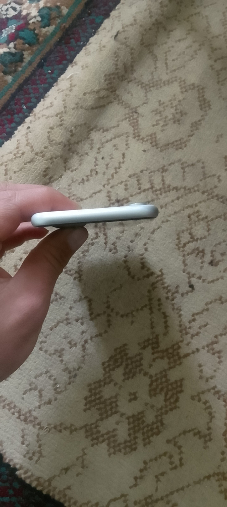 Iphone xr 64 gb 83%