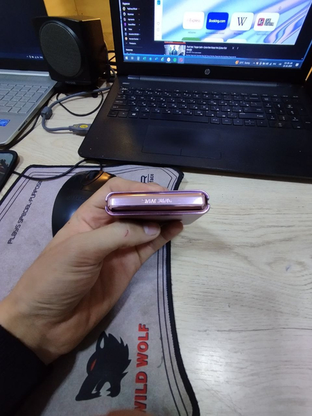 Z Flip 5G 256 tali sotiladi