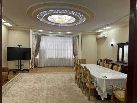 Nukes street 4 room 3 bedroom 3 bathroom Gabus building