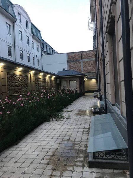 Kvartira sotiladi Mehnat 6-kvartal