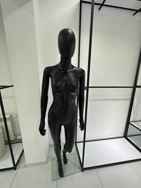 Kiyim uchun maniken