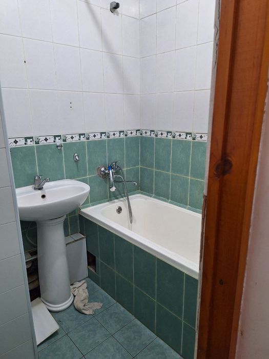 Yunusabot 4 kv ayol va qizlarga sheriklikga