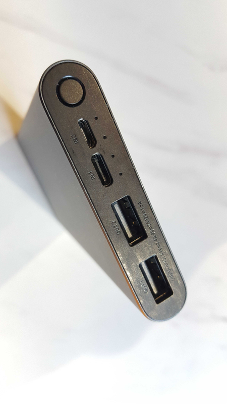 Продаю Xiaomi Powerbank 10 000 mah !!!