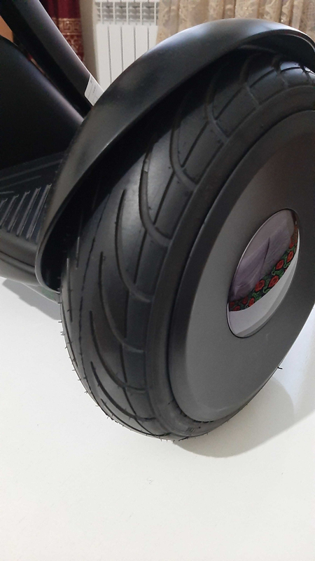 SKUTER Sotiladi. Segway Ninebot Mini (Black)