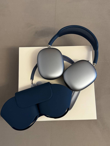 Продаю Airpods Max