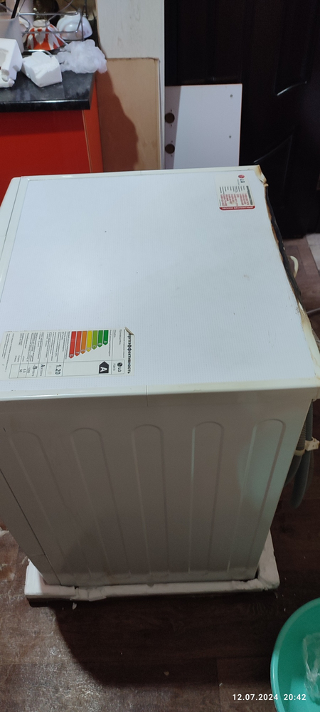 Стиральная машинка  LG  D/D 8 кг