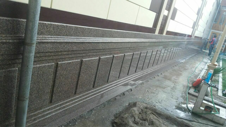 Granit tosh. Travertin. Sokl. Цокл