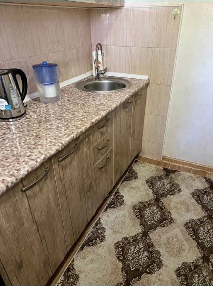 Ш.Руставели ПРОДАЮ 2/4/4 Братские