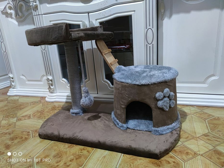 Дом для котов и кошек. Когтеточка