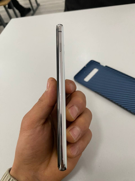 Samsung S10 sotiladi