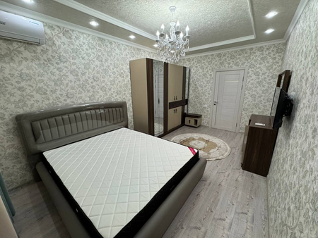Аренда Феруза Согдиана. 2/2/4. Всё есть. Балкон 1.5×3. Агентство