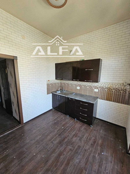 2 xonali 58m² 1-qavat sotiladi.