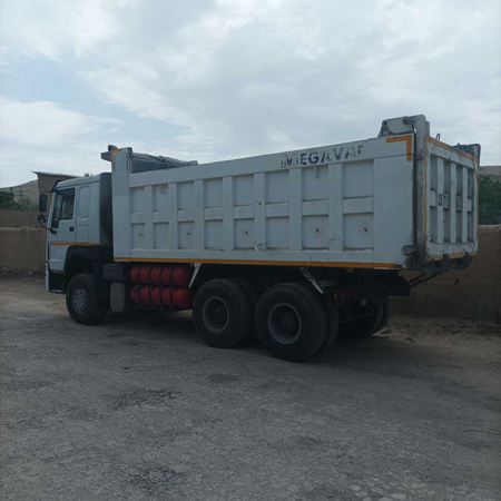 HOWO SINOTRUK 371 самосвал