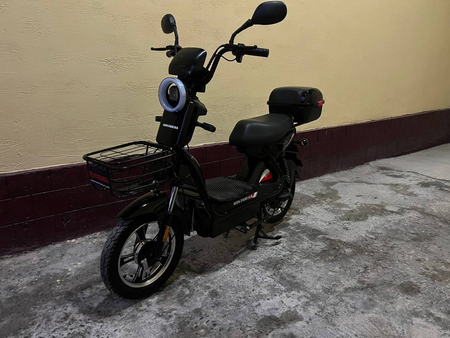 Skuter sotiladi yili 2024