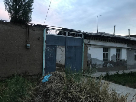 Yerri yarmini sotamiz