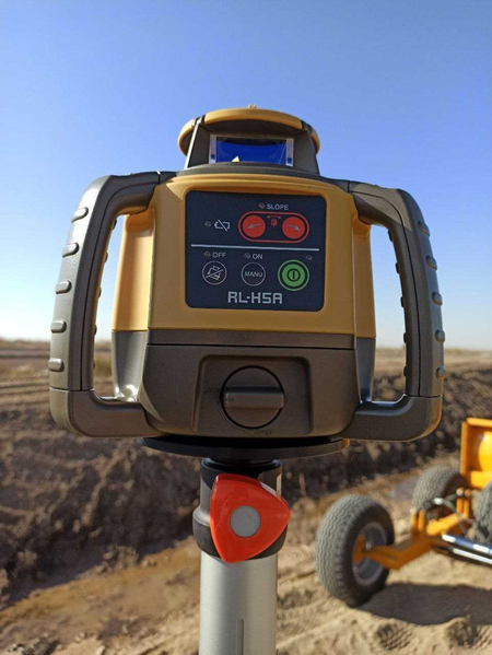 TOPCON лазер ер текислаш аппарати, Япония, нархи 1300 доллар