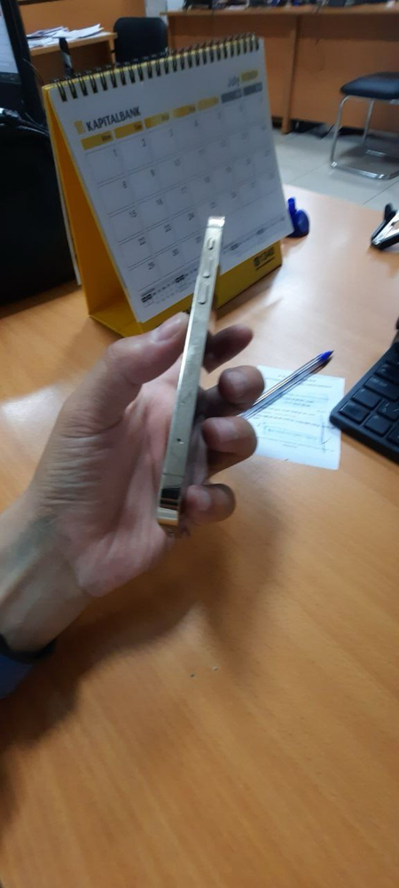 Iphone 12 pro gold