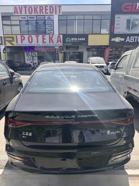 Qin Plus BYD electar