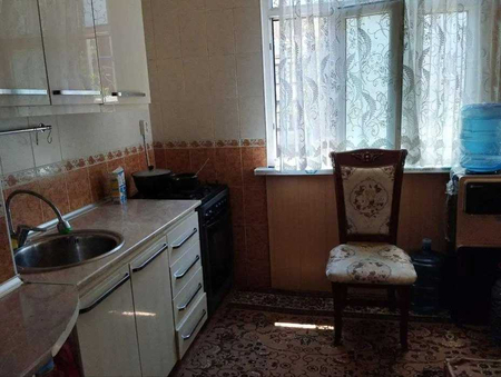 Шайхантахур. Гулобод 3/1/5, Панельный, майдони 75 м2