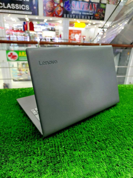 Holati tinniq core i3 toshli ideal noutbuk sotiladi! Aksiya narxlarda
