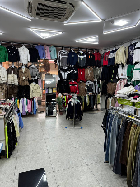 Продается магазин на ипподроме-паркинг, торцевой  36м2