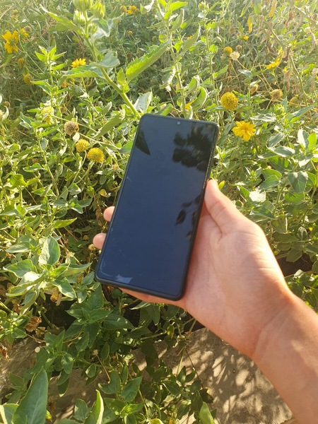 Poco x5pro 5g  arzon sotiladi