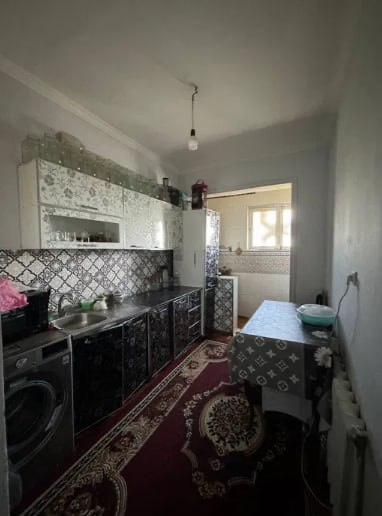 ДружбаНародов 3 х ком срочно .Т. + не торцевая  Олий Мадлис