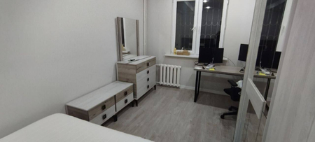 Продается квартира , БИЙ , Максим горький , 2/8/9