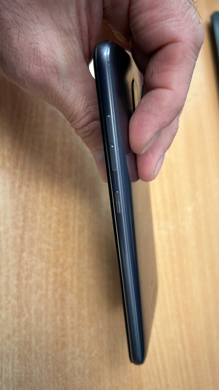 Xiaomi Pocofone F1  6/128
