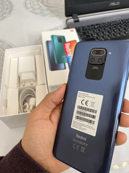 Продаю Redmi Note 9.
