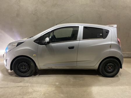 Chevrolet spark avtomashinasi