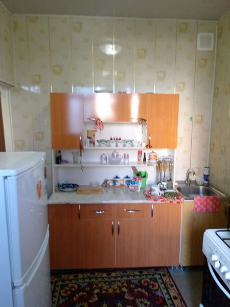 Продаётся 2х комнатная квартира на 1 этаже.
ул. Примкулова на против К