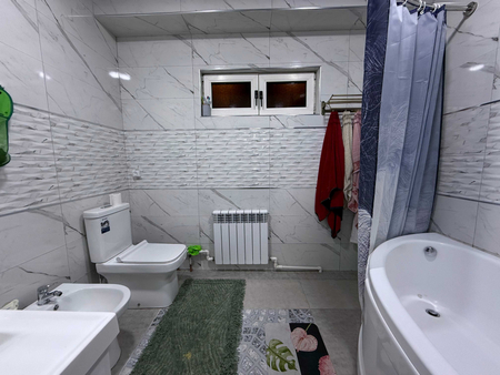 Продается 3-комнатная 88м2 с ремонтом, Профессорский городок, Олмазар