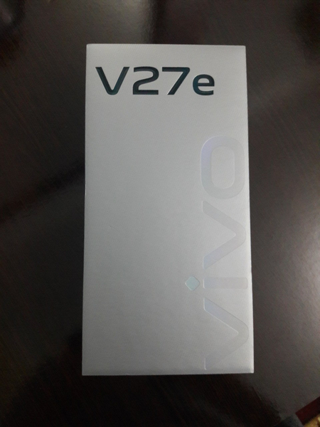Vivo v27e новый!