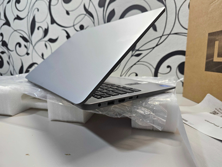 ПРОДАМ Lenovo V15-G2ALC 2024 Ноутбук Ryzen™3-5300U/4GB/256GB/15.6