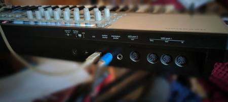 NOVATION, Профессиональный Midi controller (клавиатура), reMOTE 61 SL