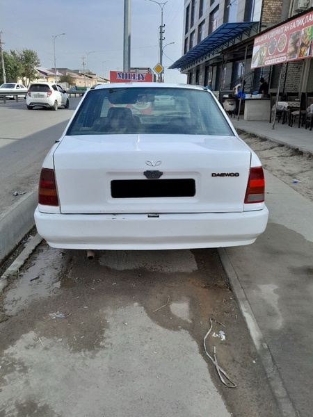 Daewoo Racer srochna sotiladi