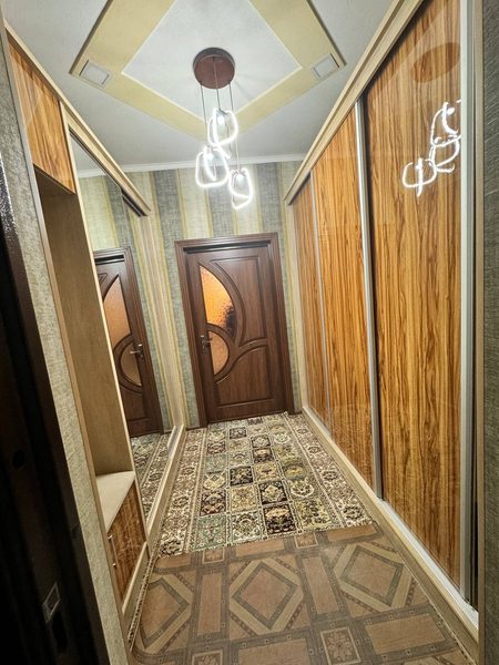 Нов.2/2/9.ул Гагарин и шаумяна пер-ке.48м2 48000$с лифтом рем.евро с м