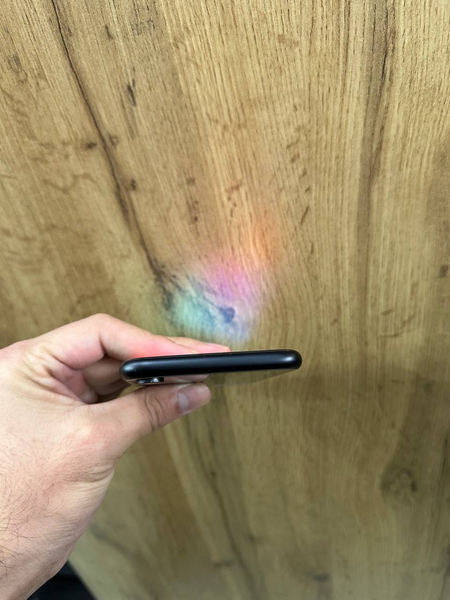 Iphone XR naqdga