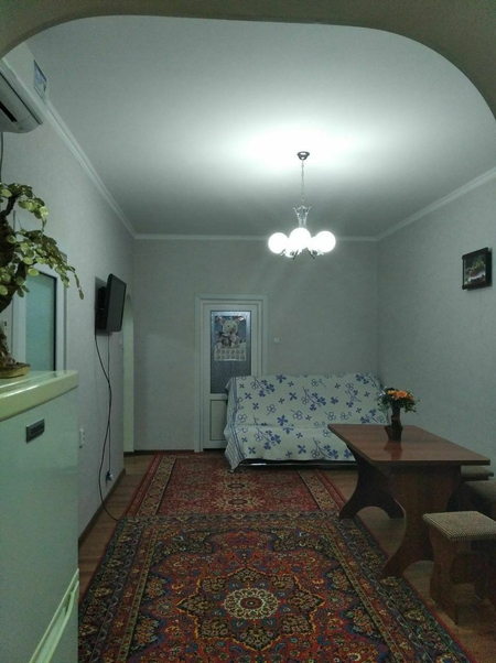 Срочно 2/2/4комнатная квартира 17 кв 1.5 ×6 балкон ЗЕРКАЛКА
