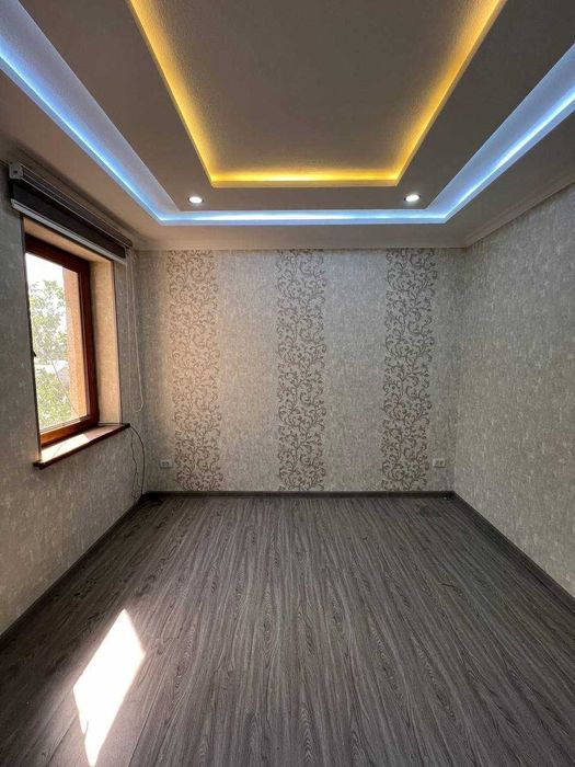 Продаëтся 2х комнатная квартира