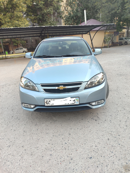 Chevrolet Gentra (Lacetti) в идеальном состоянии