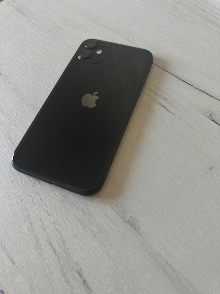 Apple iPhone 11 64 GB