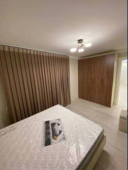 Shota Rustaveli 3/2/4 Yevro Remont Mebel+Texnika Ploshad 70 m2