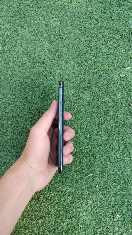 iPhone 11 pro sotiladi